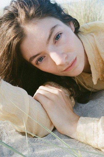LORDE RELEASES “MOOD RING” AHEAD OF HER HIGHLY ANTICIPATED THIRD STUDIO ...